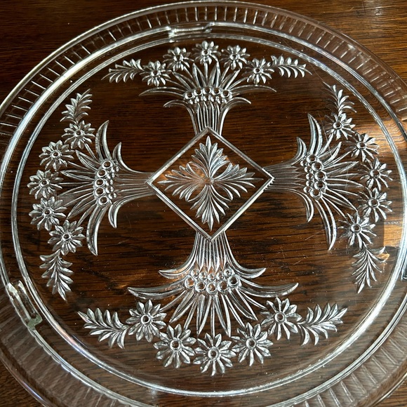 Dining | Vintage Depression Glass Cake Platter With Flower Bouquet ...